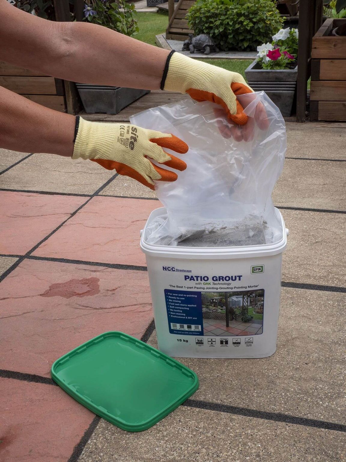 Patio Grout – with GftK Technology – NCC Streetscape